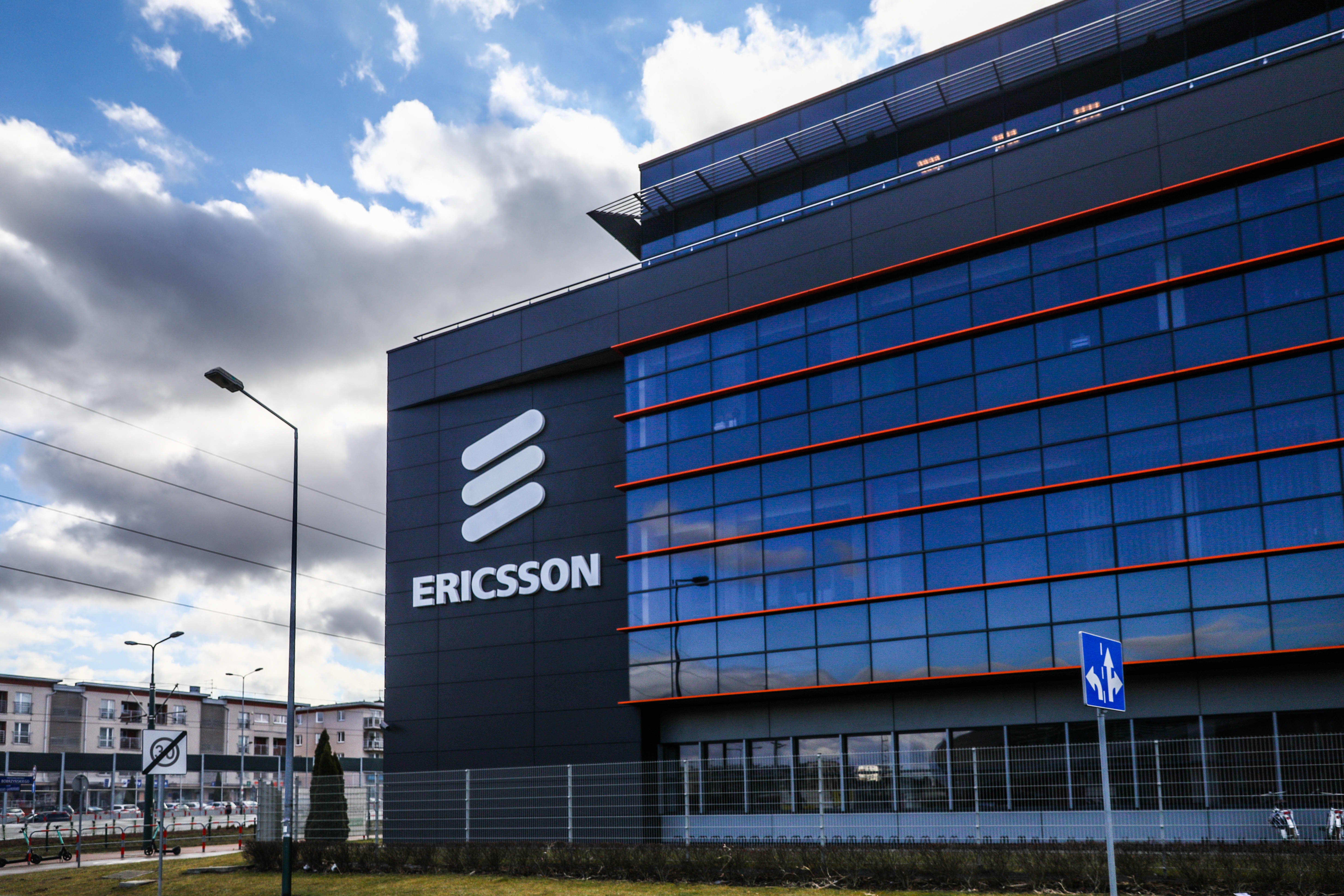 Ericsson shares jump 6% as sales fall less than expected, North America ...
